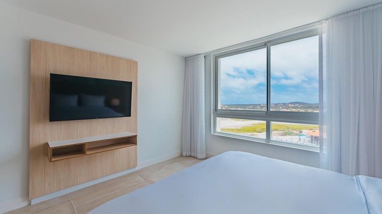 Open-Concept Island View Suite Featuring Two Full Bathrooms